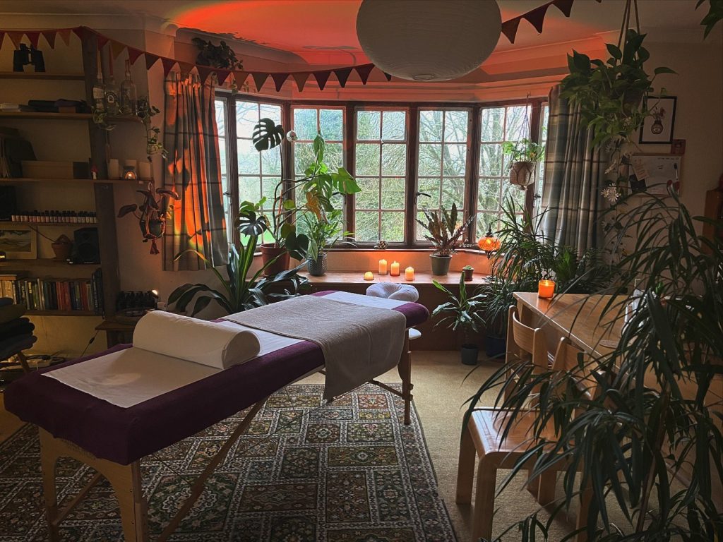 12 Ideas To Create a Safe Therapy Space